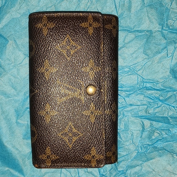 Louis Vuitton | Bags | Louis Vuitton Genuine Leather Wallet | Poshmark